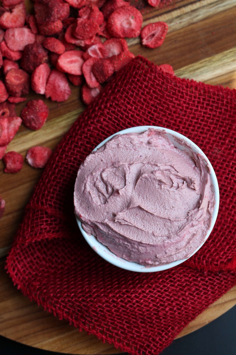 Vegan Strawberry Cream Cheese