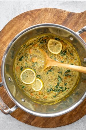 Creamy Vegan Lentil Soup (With Turmeric and Lemon)